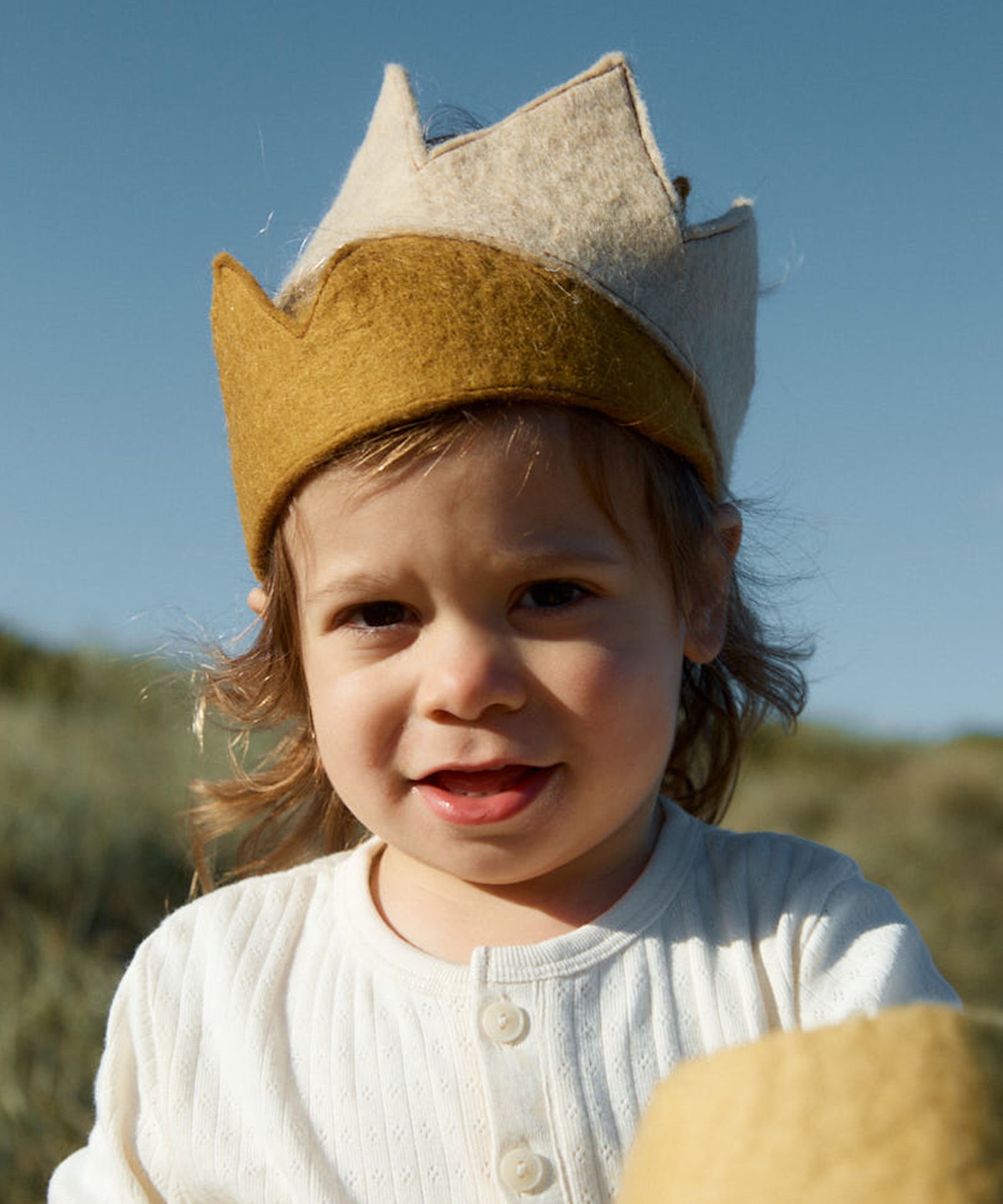 Toddler Felt Play Crown in Gold – Philé