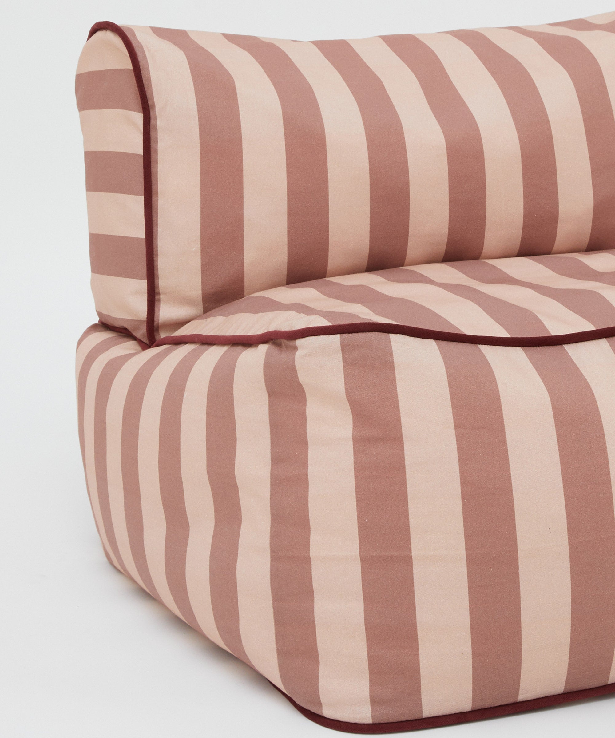 Striped Toddler Lounger – Pink – Philé